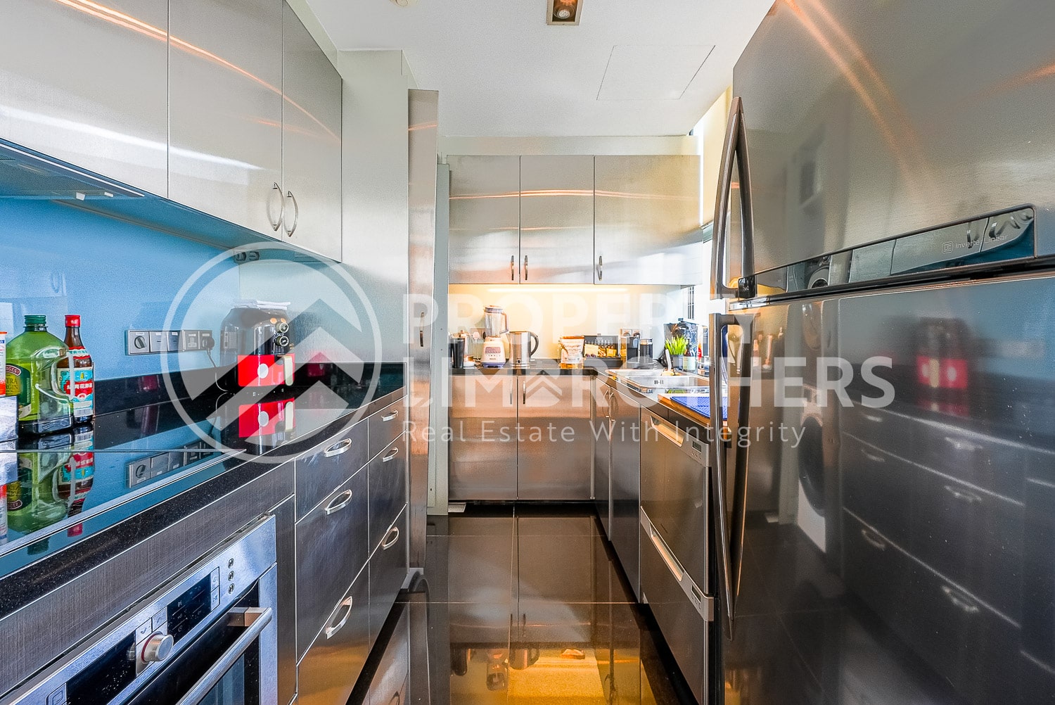 The Lincoln Modern - PropertyLimBrothers